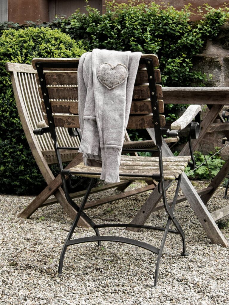 DIY | Ellbogenpatches aus Filz für den langweiligen Pullover - mxliving